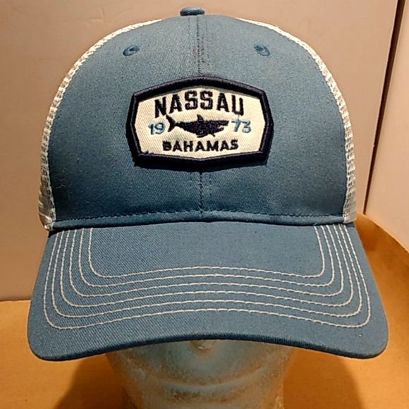 Head | Accessories | Nwot Nassau Bahamas 975 Snapback Trucker Hat Cap ...